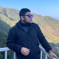 "Don’t let CD see the 3rd pic": College hoops fans react as UConn star ...